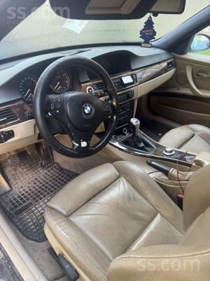 Black BMW 330 2005 in Jelgava, with an engine capacity of 3.00 L and mileage of 288 thousand km for 3500 €, photo  on AUTOMOTO.COM.LV