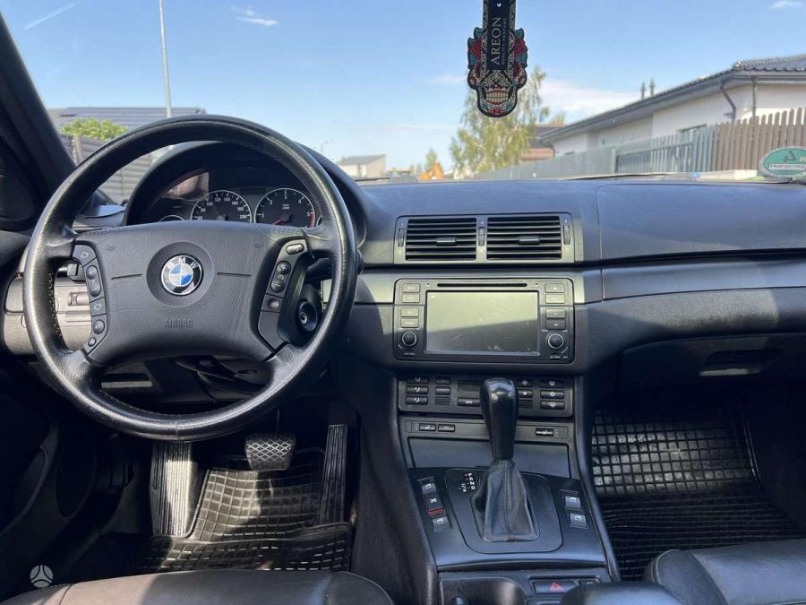 Melns BMW 330 2005 Viļņa, ar dzinēja tilpumu 2.99 L un nobraukumu 250 tūkst. km par 2500 €, foto 13 vietnē AUTOMOTO.COM.LV
