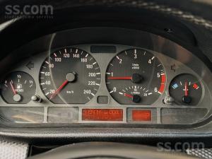 Черный БМВ 330 2005 в Рига, объемом двигателя 3.00 л и пробегом 417 тыс. км за 2950 €, фото 17 на AUTOMOTO.COM.LV