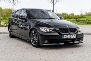 Melns BMW 330 2006 Jelgava, ar dzinēja tilpumu 3.00 L un nobraukumu 276 tūkst. km par 4800 €, foto 1 vietnē AUTOMOTO.COM.LV