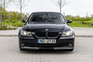 Melns BMW 330 2006 Jelgava, ar dzinēja tilpumu 3.00 L un nobraukumu 276 tūkst. km par 4800 €, foto 2 vietnē AUTOMOTO.COM.LV