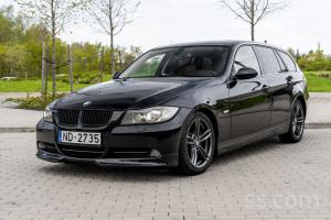 Melns BMW 330 2006 Jelgava, ar dzinēja tilpumu 3.00 L un nobraukumu 276 tūkst. km par 4800 €, foto 3 vietnē AUTOMOTO.COM.LV