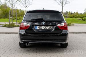 Melns BMW 330 2006 Jelgava, ar dzinēja tilpumu 3.00 L un nobraukumu 276 tūkst. km par 4800 €, foto 5 vietnē AUTOMOTO.COM.LV