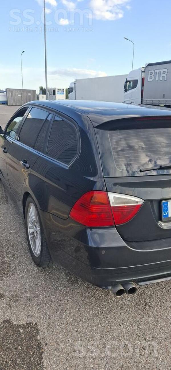Melns BMW 330 2006 Rīga, ar dzinēja tilpumu 3.00 L un nobraukumu 337 tūkst. km par 3000 €, foto 2 vietnē AUTOMOTO.COM.LV