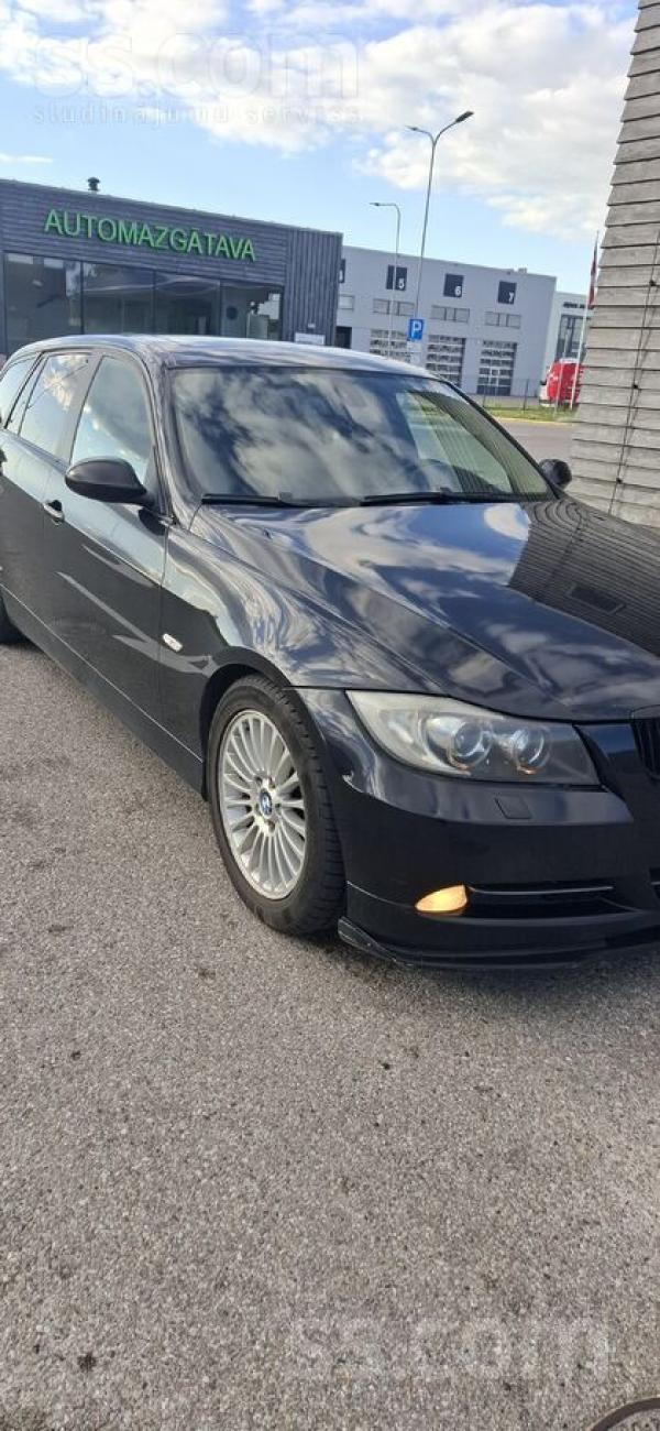Melns BMW 330 2006 Rīga, ar dzinēja tilpumu 3.00 L un nobraukumu 337 tūkst. km par 3000 €, foto 6 vietnē AUTOMOTO.COM.LV