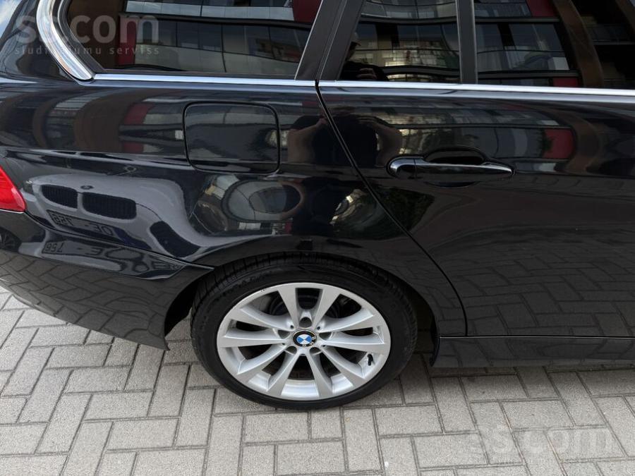 Black BMW 330 2006 in Riga, with an engine capacity of 3.00 L and mileage of 0 thousand km for 4190 €, photo 6 on AUTOMOTO.COM.LV