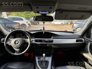 Black BMW 330 2006 in Riga, with an engine capacity of 3.00 L and mileage of 0 thousand km for 4190 €, photo 13 on AUTOMOTO.COM.LV
