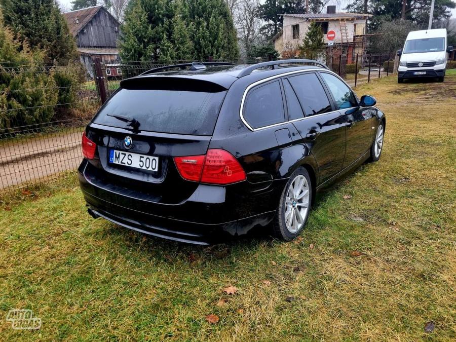 Melns BMW 330 2006 Alīta, ar dzinēja tilpumu 3.00 L un nobraukumu 350 tūkst. km par 4500 €, foto 5 vietnē AUTOMOTO.COM.LV