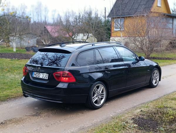 Black BMW 330 2006 in Kaunas, with an engine capacity of 3.00 L and mileage of 346 thousand km for 2900 €, photo 7 on AUTOMOTO.COM.LV