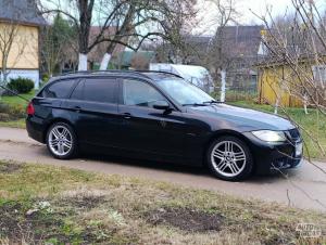 Black BMW 330 2006 in Kaunas, with an engine capacity of 3.00 L and mileage of 346 thousand km for 2900 €, photo 10 on AUTOMOTO.COM.LV