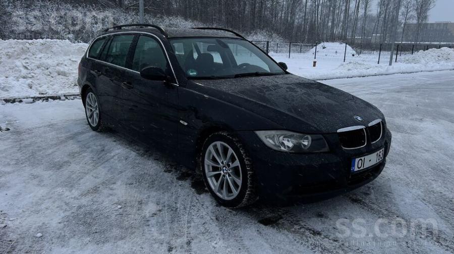 Melns BMW 330 2006 Aizkraukle, ar dzinēja tilpumu 3.00 L un nobraukumu 402 tūkst. km par 4900 €, foto 2 vietnē AUTOMOTO.COM.LV