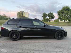 Black BMW 330 2006 in Jonava, with an engine capacity of 3.00 L and mileage of 433 thousand km for 6300 €, photo 8 on AUTOMOTO.COM.LV