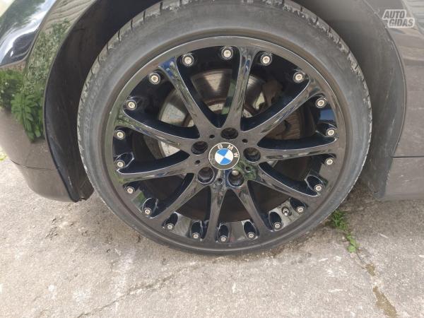Melns BMW 330 2006 Klaipėda, ar dzinēja tilpumu 3.00 L un nobraukumu 334 tūkst. km par 3900 €, foto 7 vietnē AUTOMOTO.COM.LV