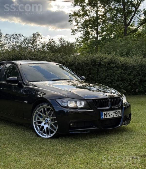 Melns BMW 330 2006 Jelgava, ar dzinēja tilpumu 3.00 L un nobraukumu 0 tūkst. km par 6680 €, foto 3 vietnē AUTOMOTO.COM.LV
