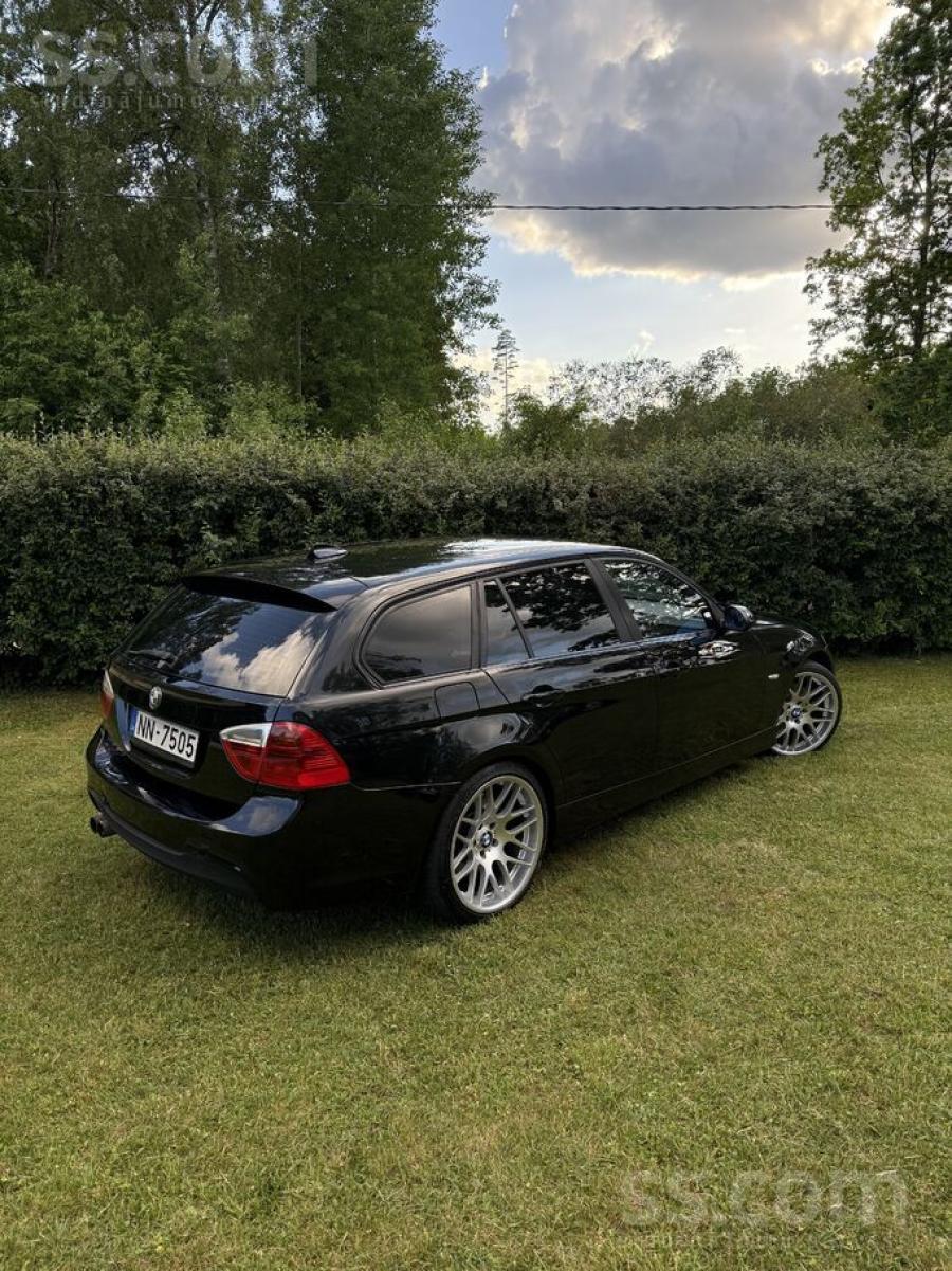Черный БМВ 330 2006 в Елгава, объемом двигателя 3.00 л и пробегом 0 тыс. км за 6680 €, фото 10 на AUTOMOTO.COM.LV