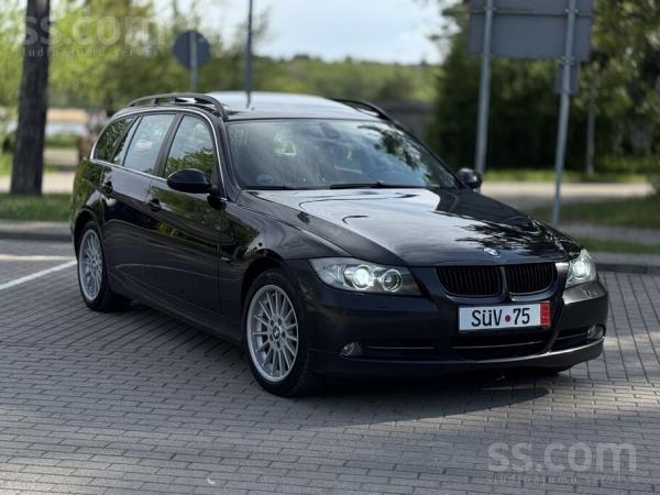 Black BMW 330 2006 in Jurmala, with an engine capacity of 3.00 L and mileage of 0 thousand km for 4990 €, photo 5 on AUTOMOTO.COM.LV