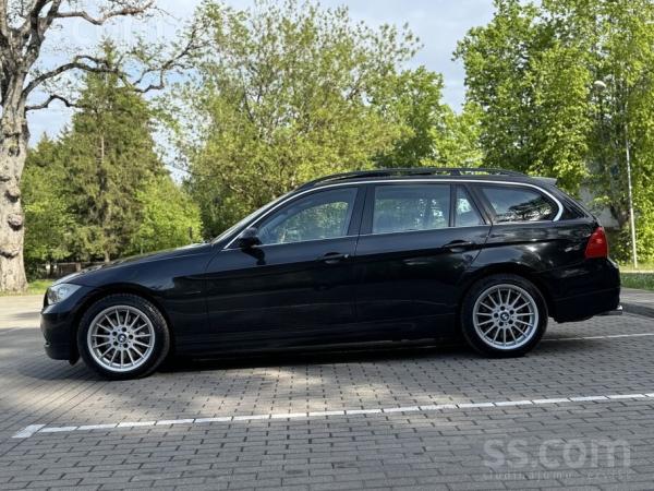 Black BMW 330 2006 in Jurmala, with an engine capacity of 3.00 L and mileage of 0 thousand km for 4990 €, photo 6 on AUTOMOTO.COM.LV