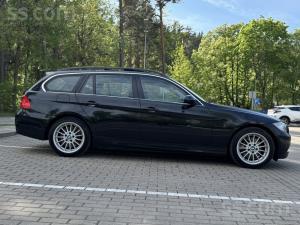 Black BMW 330 2006 in Jurmala, with an engine capacity of 3.00 L and mileage of 0 thousand km for 4990 €, photo 8 on AUTOMOTO.COM.LV
