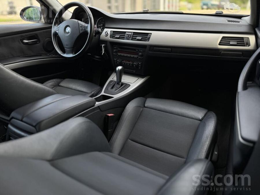 Black BMW 330 2006 in Jurmala, with an engine capacity of 3.00 L and mileage of 0 thousand km for 4990 €, photo 9 on AUTOMOTO.COM.LV