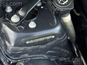 Black BMW 330 2006 in Jurmala, with an engine capacity of 3.00 L and mileage of 0 thousand km for 4990 €, photo 27 on AUTOMOTO.COM.LV