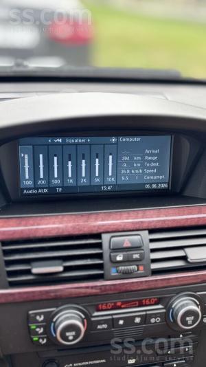 Melns BMW 330 2006 Ventspils, ar dzinēja tilpumu 3.00 L un nobraukumu 292 tūkst. km par 5300 €, foto 12 vietnē AUTOMOTO.COM.LV