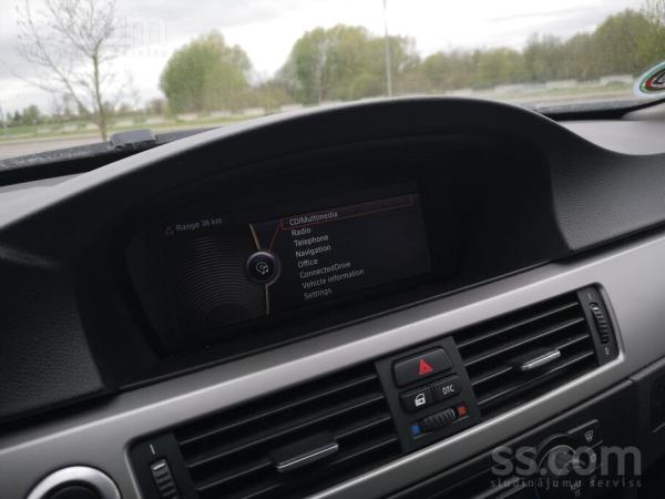 Melns BMW 330 2006 Rīga, ar dzinēja tilpumu 3.00 L un nobraukumu 0 tūkst. km par 3990 €, foto 9 vietnē AUTOMOTO.COM.LV