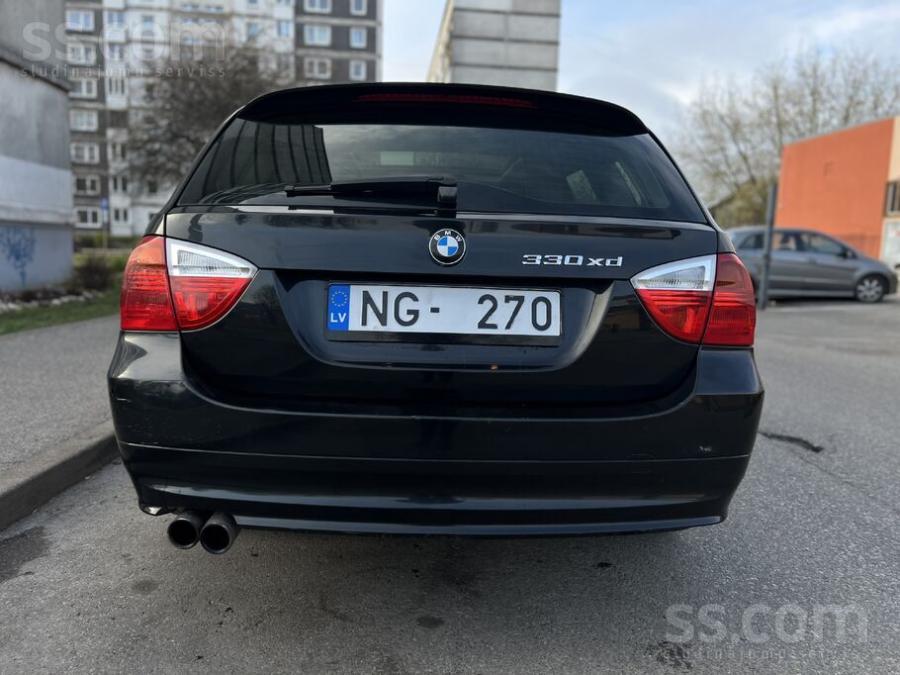 Black BMW 330 2006 in Riga, with an engine capacity of 3.00 L and mileage of 255 thousand km for 3999 €, photo 6 on AUTOMOTO.COM.LV
