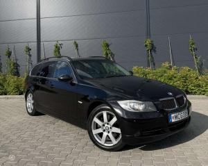 Black BMW 330 2006 in Vilnius, with an engine capacity of 2.99 L and mileage of 369 thousand km for 3950 €, photo 3 on AUTOMOTO.COM.LV