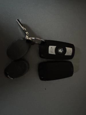 Melns BMW 330 2006 Rīga, ar dzinēja tilpumu 3.00 L un nobraukumu 346 tūkst. km par 4490 €, foto 40 vietnē AUTOMOTO.COM.LV