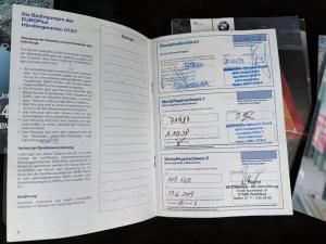Black BMW 330 2006 in Riga, with an engine capacity of 3.00 L and mileage of 346 thousand km for 3190 €, photo 29 on AUTOMOTO.COM.LV
