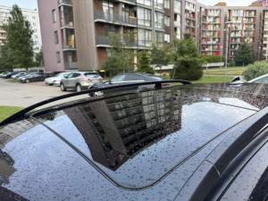 Black BMW 330 2006 in Riga, with an engine capacity of 3.00 L and mileage of 281 thousand km for 4990 €, photo 5 on AUTOMOTO.COM.LV