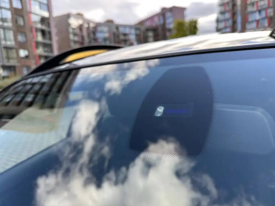 Melns BMW 330 2006 Rīga, ar dzinēja tilpumu 3.00 L un nobraukumu 334 tūkst. km par 4490 €, foto 12 vietnē AUTOMOTO.COM.LV