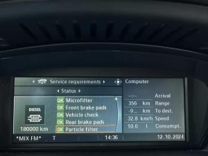 Melns BMW 330 2006 Rīga, ar dzinēja tilpumu 3.00 L un nobraukumu 334 tūkst. km par 4490 €, foto 15 vietnē AUTOMOTO.COM.LV