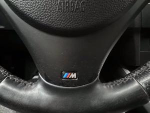 Black BMW 330 2006 in Riga, with an engine capacity of 3.00 L and mileage of 360 thousand km for 4790 €, photo 14 on AUTOMOTO.COM.LV