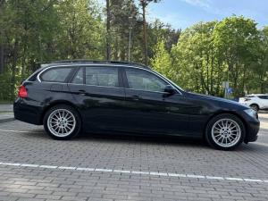 Черный БМВ 330 2006 в Юрмала, объемом двигателя 3.00 л и пробегом 327 тыс. км за 5190 €, фото 8 на AUTOMOTO.COM.LV