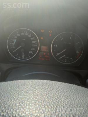 Melns BMW 330 2006 Balvi, ar dzinēja tilpumu 3.00 L un nobraukumu 446 tūkst. km par 3500 €, foto 3 vietnē AUTOMOTO.COM.LV