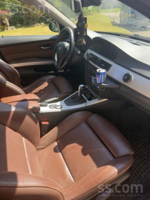 Melns BMW 330 2006 Balvi, ar dzinēja tilpumu 3.00 L un nobraukumu 446 tūkst. km par 3500 €, foto 7 vietnē AUTOMOTO.COM.LV