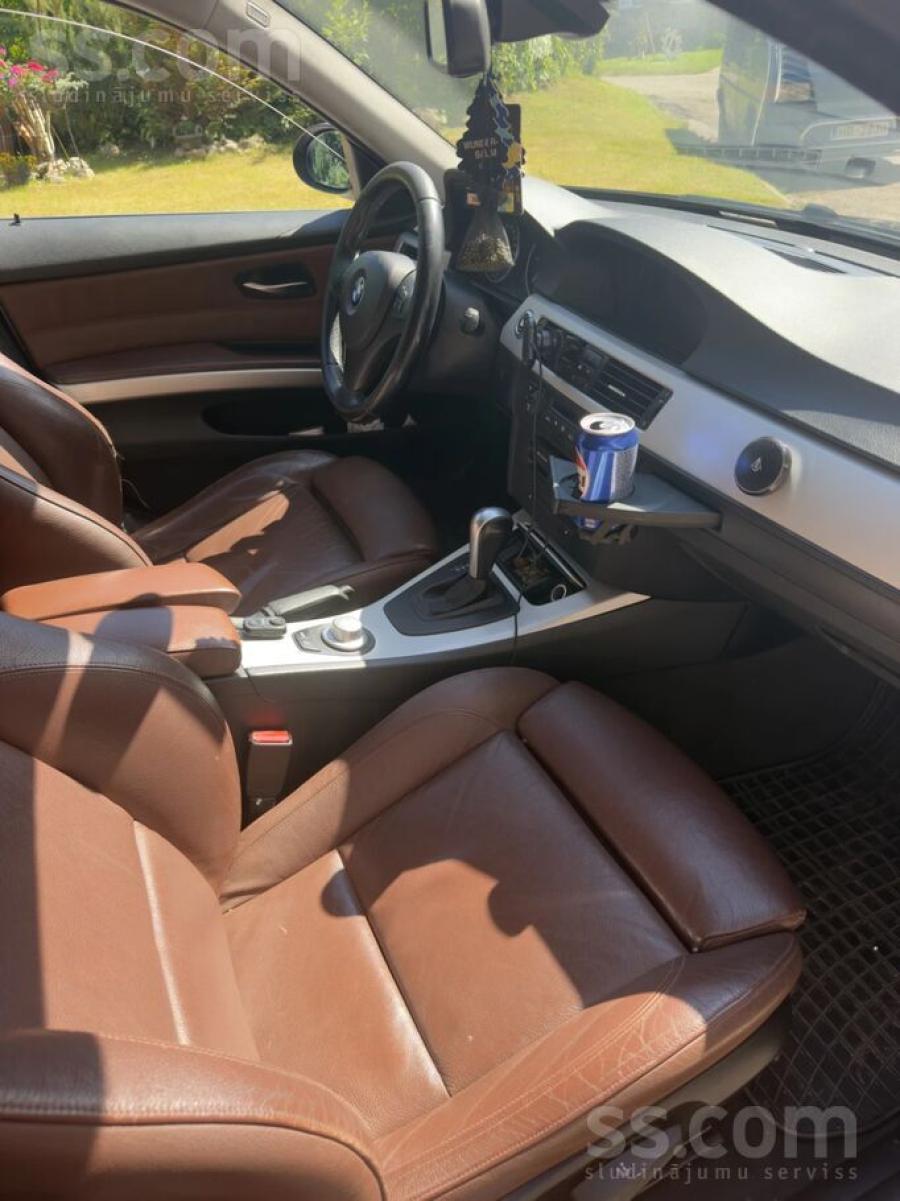 Melns BMW 330 2006 Balvi, ar dzinēja tilpumu 3.00 L un nobraukumu 446 tūkst. km par 3500 €, foto 7 vietnē AUTOMOTO.COM.LV