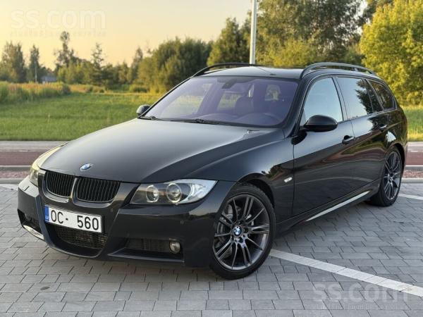 Black BMW 330 2006 in Jelgava, with an engine capacity of 3.00 L and mileage of 323 thousand km for 5990 €, photo 1 on AUTOMOTO.COM.LV