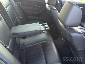 Black BMW 330 2006 in Jelgava, with an engine capacity of 3.00 L and mileage of 323 thousand km for 5990 €, photo 11 on AUTOMOTO.COM.LV