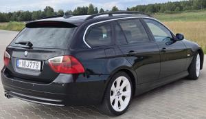Melns BMW 330 2006 Šauļi, ar dzinēja tilpumu 2.99 L un nobraukumu 366 tūkst. km par 4200 €, foto 15 vietnē AUTOMOTO.COM.LV