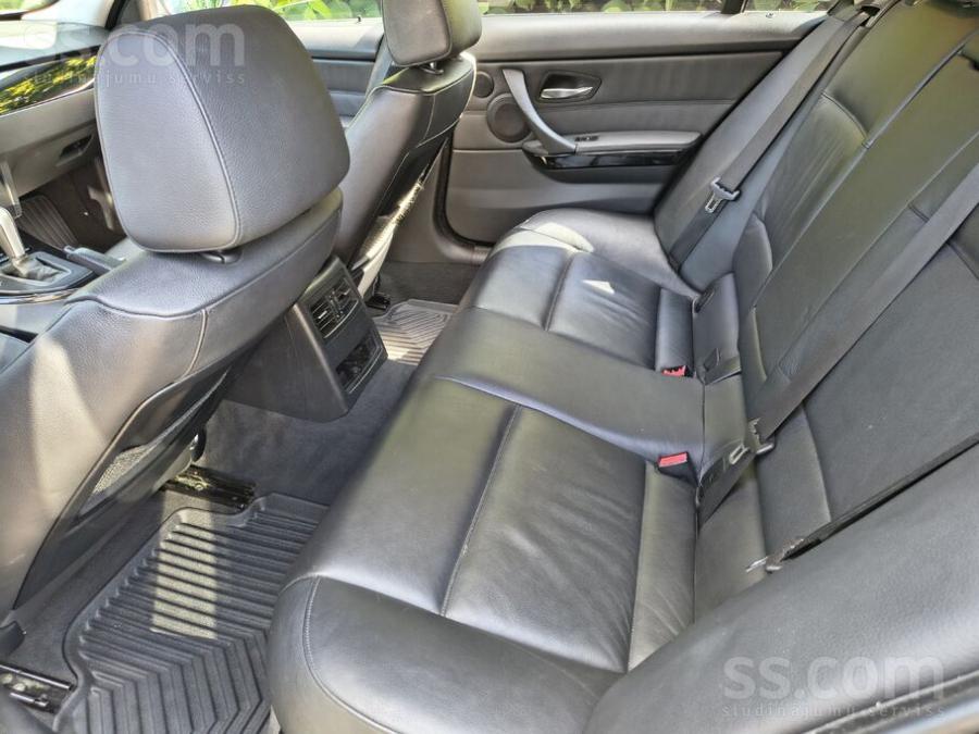 Melns BMW 330 2006 Rīga, ar dzinēja tilpumu 3.00 L un nobraukumu 292 tūkst. km par 3500 €, foto 8 vietnē AUTOMOTO.COM.LV