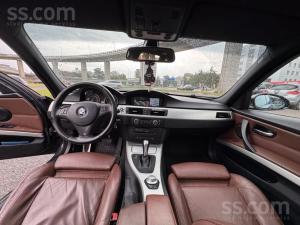 Black BMW 330 2006 in Riga, with an engine capacity of 3.00 L and mileage of 364 thousand km for 4600 €, photo 7 on AUTOMOTO.COM.LV
