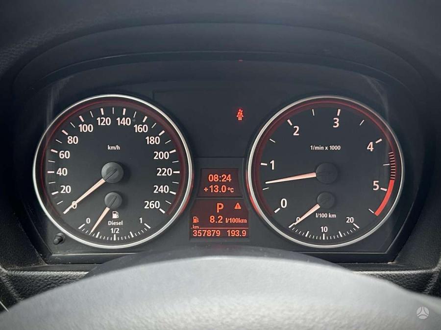 Черный БМВ 330 2006 в Вильнюс, объемом двигателя 0.00 л и пробегом 357 тыс. км за 3499 €, фото 15 на AUTOMOTO.COM.LV