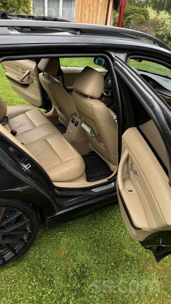 Melns BMW 330 2006 Rīga, ar dzinēja tilpumu 3.00 L un nobraukumu 326 tūkst. km par 6700 €, foto 7 vietnē AUTOMOTO.COM.LV