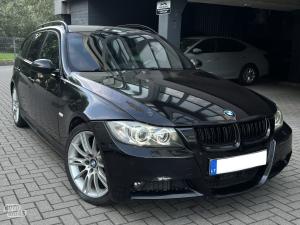Melns BMW 330 2006 Kauņa, ar dzinēja tilpumu 3.00 L un nobraukumu 350 tūkst. km par 4500 €, foto 3 vietnē AUTOMOTO.COM.LV