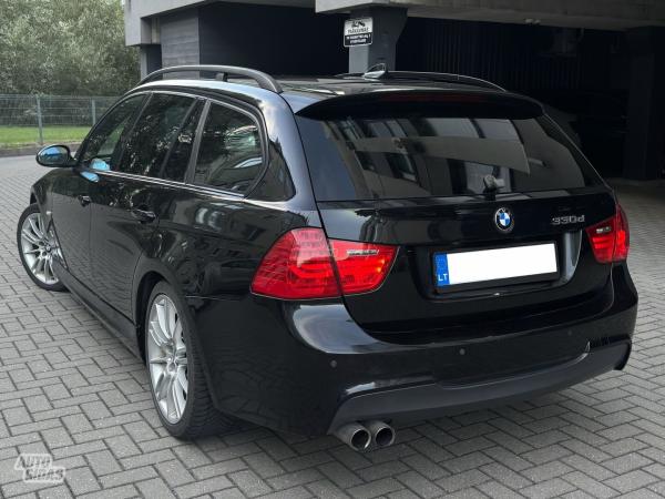 Melns BMW 330 2006 Kauņa, ar dzinēja tilpumu 3.00 L un nobraukumu 350 tūkst. km par 4500 €, foto 10 vietnē AUTOMOTO.COM.LV