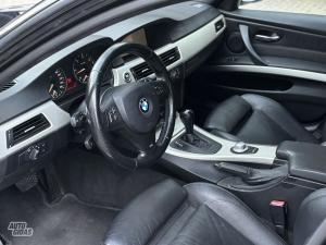 Melns BMW 330 2006 Kauņa, ar dzinēja tilpumu 3.00 L un nobraukumu 350 tūkst. km par 4500 €, foto 14 vietnē AUTOMOTO.COM.LV