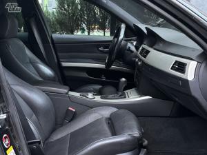 Melns BMW 330 2006 Kauņa, ar dzinēja tilpumu 3.00 L un nobraukumu 350 tūkst. km par 4500 €, foto 16 vietnē AUTOMOTO.COM.LV