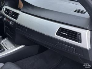 Melns BMW 330 2006 Kauņa, ar dzinēja tilpumu 3.00 L un nobraukumu 350 tūkst. km par 4500 €, foto 18 vietnē AUTOMOTO.COM.LV
